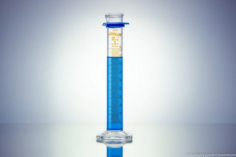 Measuring Cylinder, with Hexagonal Base, Class 'A'Â - MEDILAB