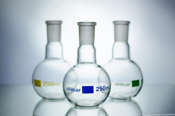 Everything to know about 'Laboratory Glassware': (MEDILAB)